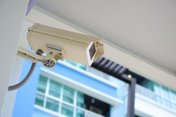 Reasons Your Security Camera Flickers at Night - Eagle Security Solutions